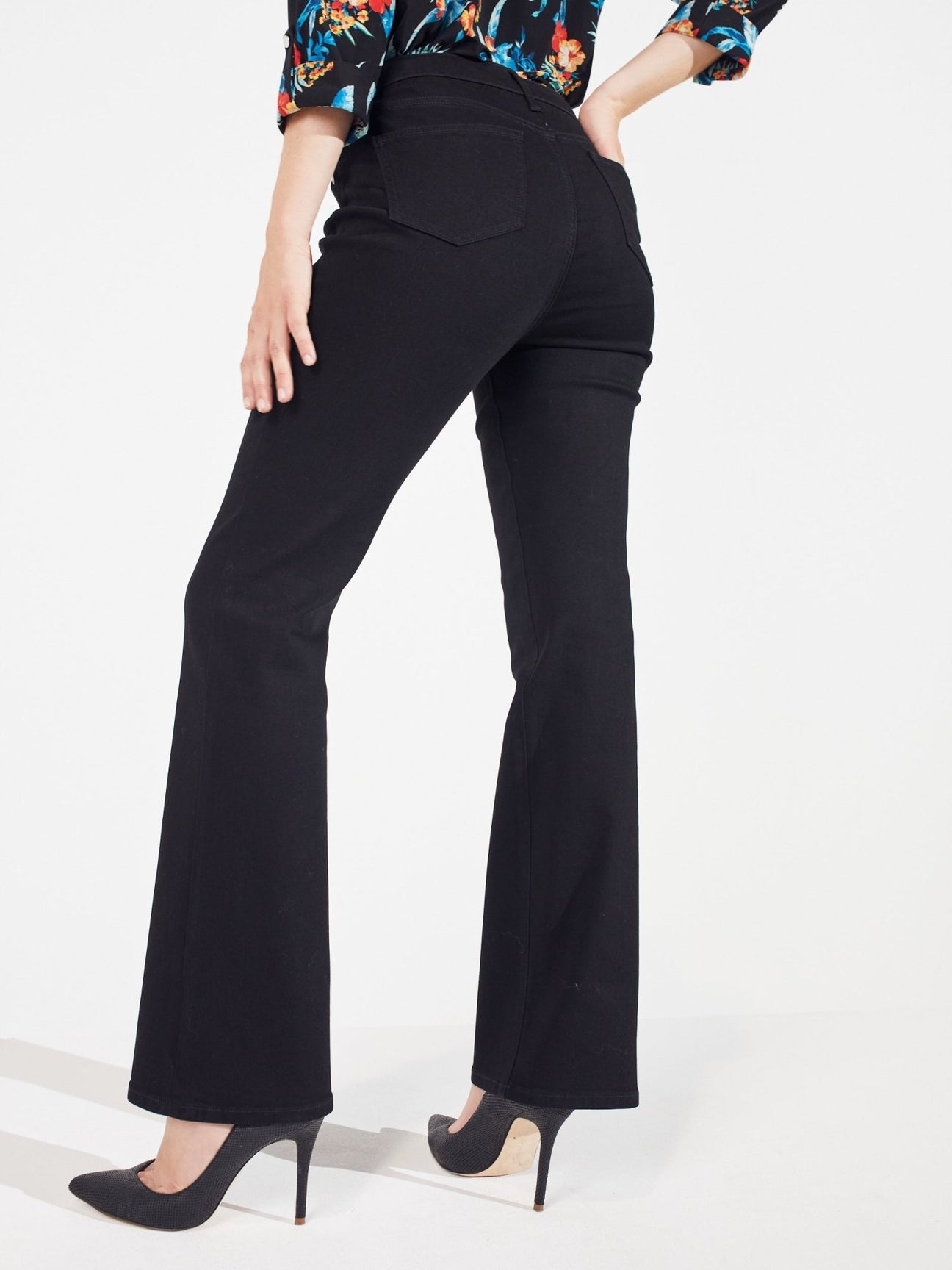 Westport Signature Bootcut 5 Pocket Denim Jean – Dressbarn